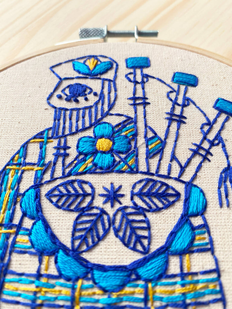 Bagpiper Piping Complete Embroidery Kit – VIBESTYLE